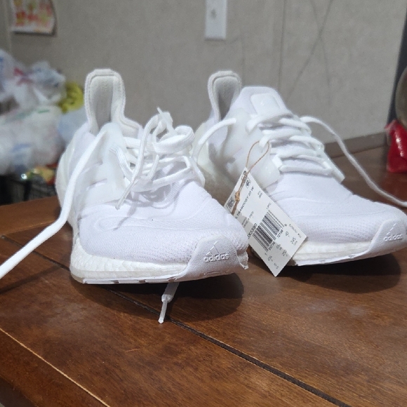 adidas | Shoes | Adidas Pure White Running Shoes | Poshmark